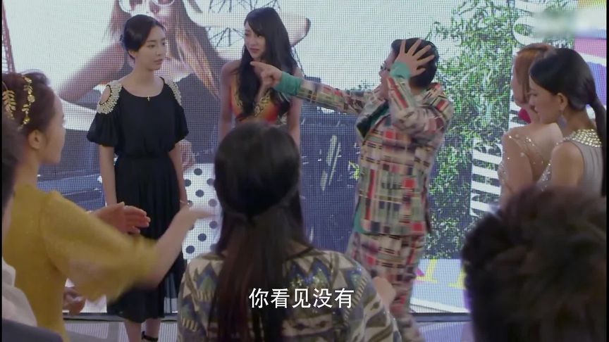 ...b>播放PPT,屏幕...