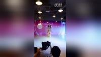 女汉子的性感激情搞笑肚皮舞鼓舞DRUMSOLO