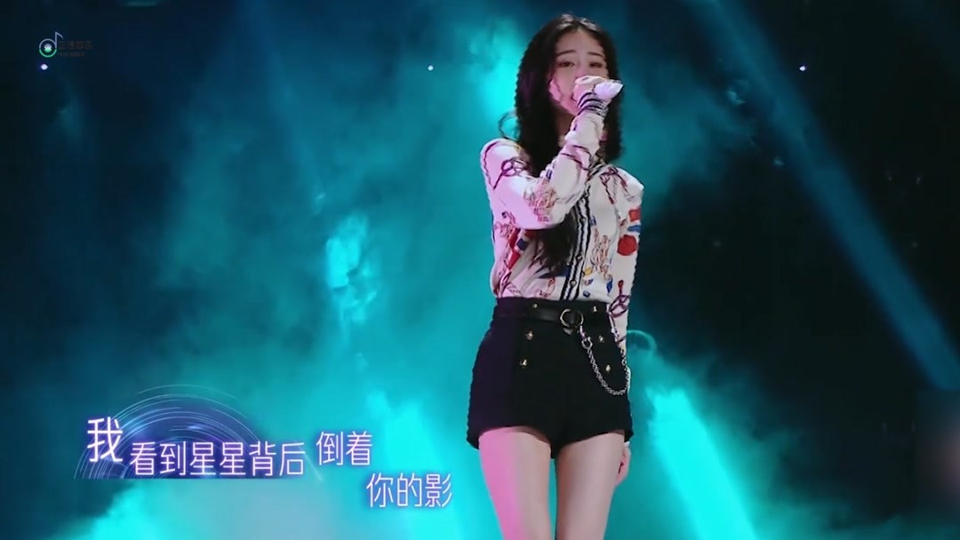 张碧晨果然没让大家失望!一首新歌简直不要太好听啊,歌美人更美