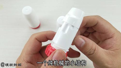 神奇的小药瓶可以定量和显示剩余用量,拆开看看巧妙的机械原理
