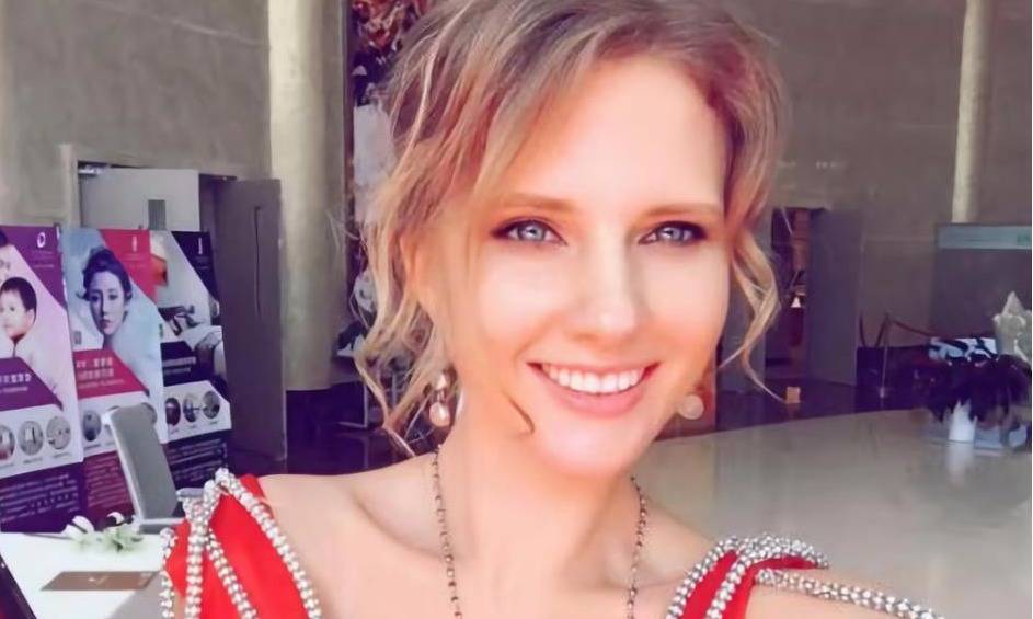 中国小伙去俄罗斯,为何很快娶当地美女?俄罗斯姑娘说出原因