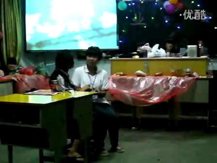 毕业晚会小品 老同学