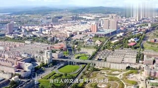 公益宣传|全国交通安全日礼让斑马线