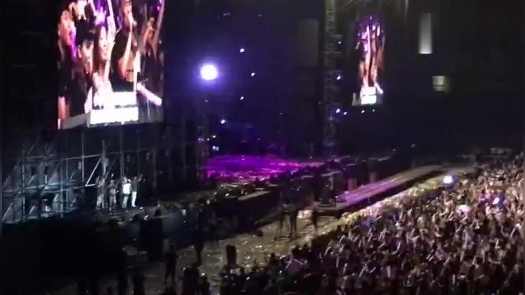 #2017周杰伦地表最强世界巡回演唱会##周杰伦# 濟南站 點歌:《...