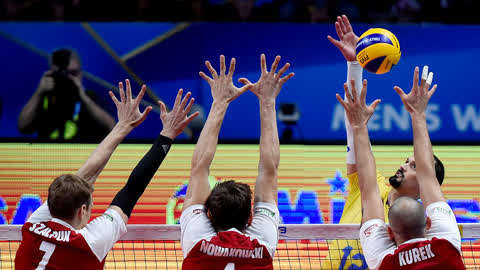 男排世锦赛波兰3-0巴西卫冕成功 中国排名第22位