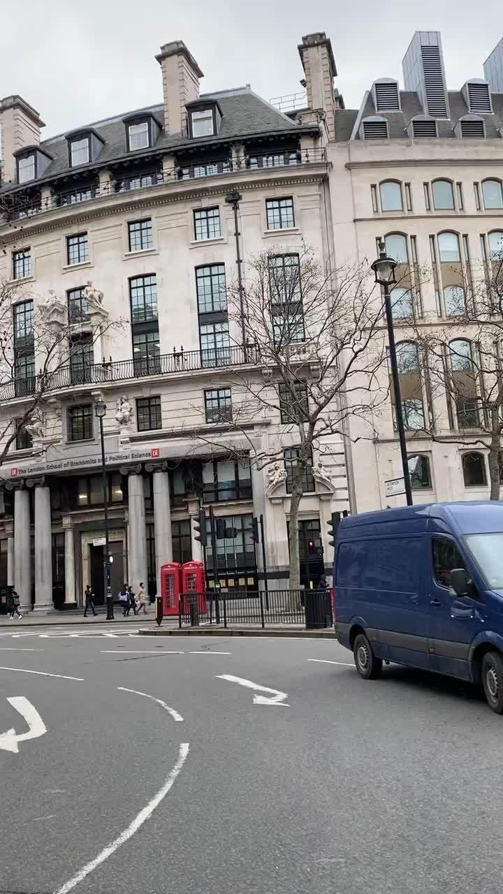 伦敦政经学院是培养政治精英的世界顶级学府索罗斯李光耀肯尼迪都是...