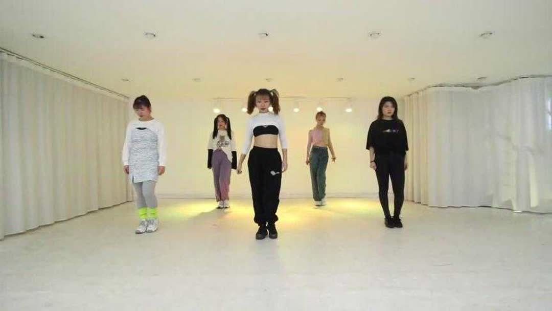 全网都在翻跳#睫毛弯弯舞蹈 #王心凌 #小龙编舞