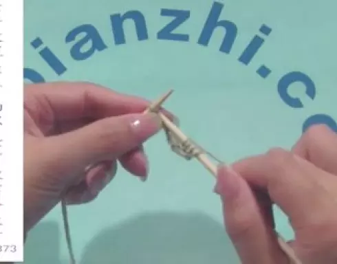 用手织围巾教程视频a单桂花针编织(6)a织围巾初学者教程视频