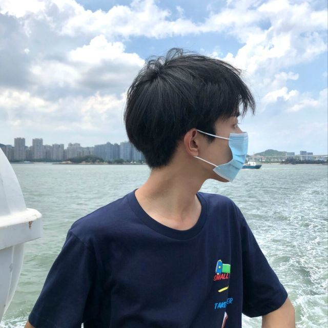 深见千梦 