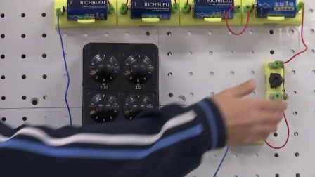 微视频——《电阻箱》