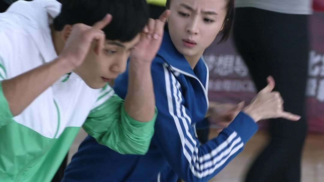 牛文正孟丽君上动物模仿课 日常拌嘴根本停不下来