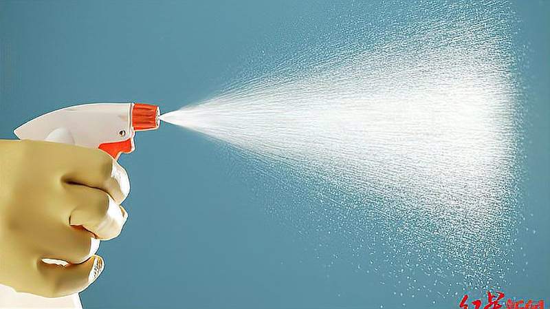 家中最好备下一款酒精消毒喷雾枪