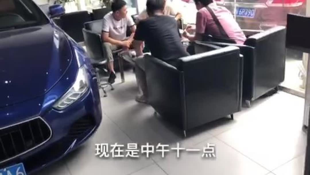 今天天气比较好,一早就签了两天合同,几波客户在谈价格!