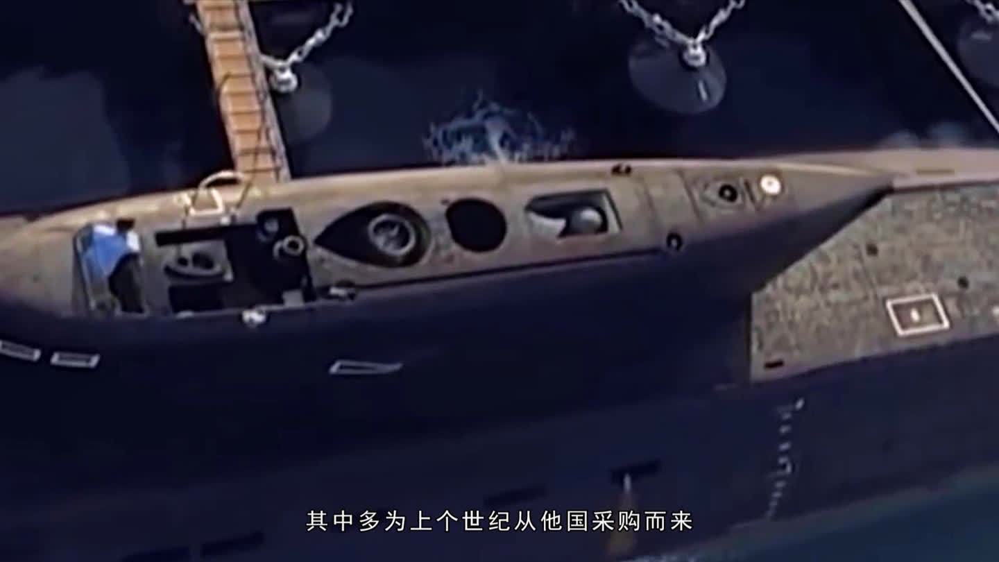 伊朗关键军港突遭封锁,大批军舰被堵在港内,伊海军司令:糟了!