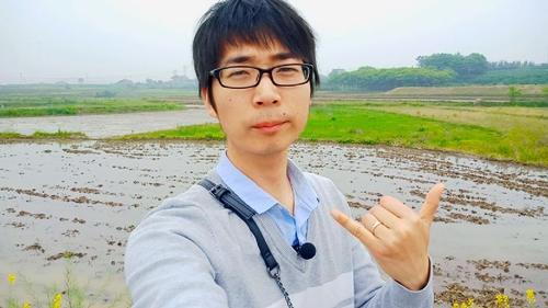 农民撒在秧田里的水稻种子,为什么是血色的呢?有什么作用呢?