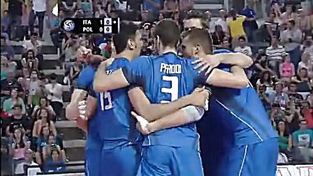 2014世界男排联赛 意大利VS波兰 第二局 室外排球场