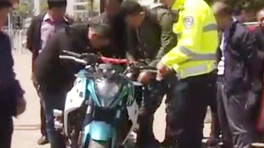 提醒!无证驾驶超标电动车上路,罚款500元,车主注意