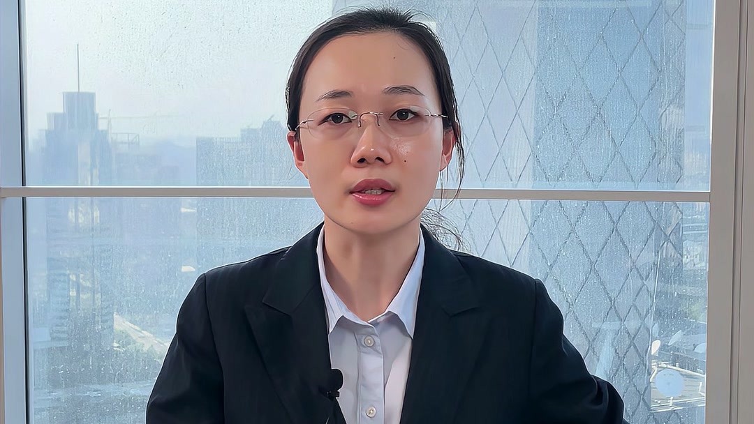 买房时一定要按照房本上登记的名字来签合同吗?