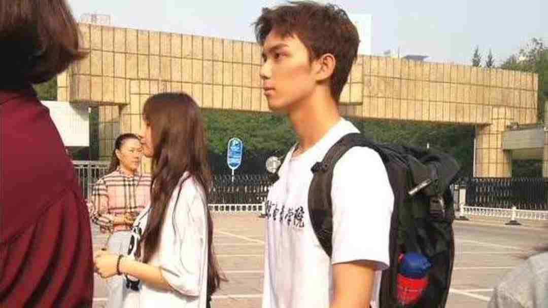 吴磊新生代表发言,发言稿曝光,网友:北电校草易主了!