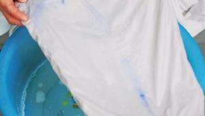 看完后,学会了5种去墨水污渍的妙招,又快又干净!