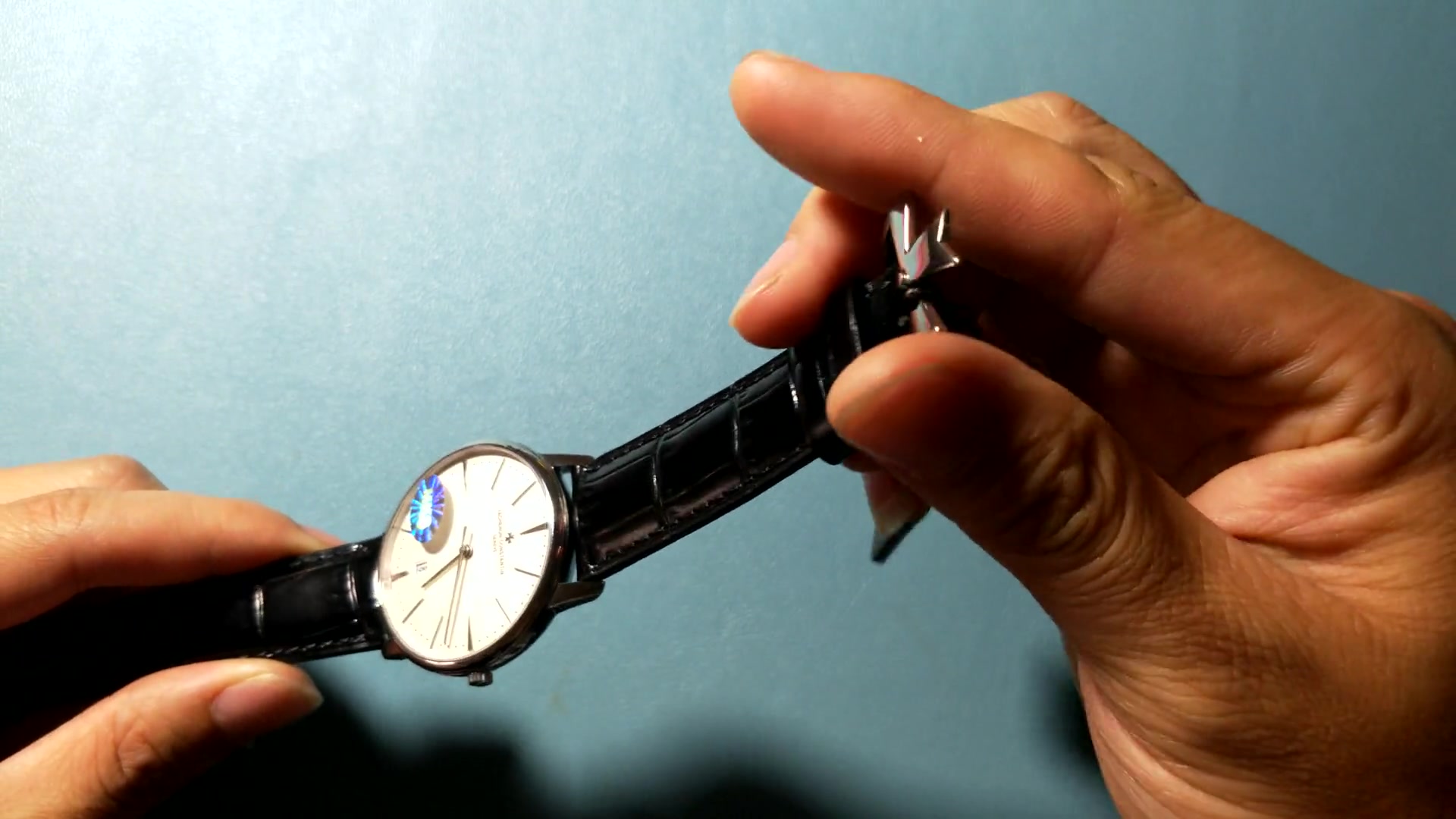 江诗丹顿传承温润如玉 ,不知表友们是否看得心动了