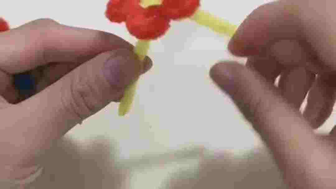一根扭扭棒做的花朵戒指,看一遍学不会任你宰割