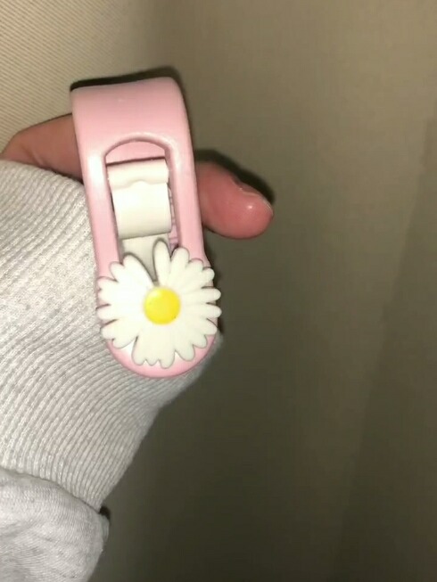 外表好看且可以定住被子的固定器