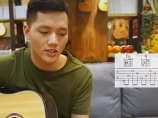 《平凡之路》四个和弦教学,老师给你详细讲解,你确定不看?