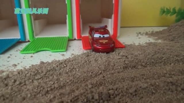 汽车总动员:麦大叔和闪电麦昆来咯!