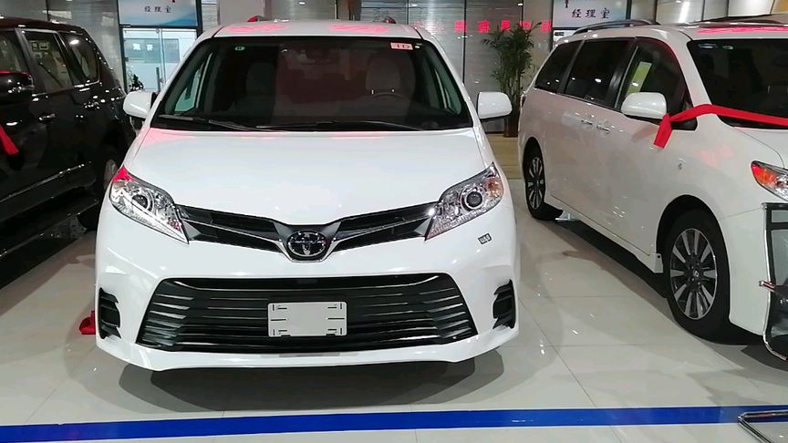 丰田塞纳车型全系价格下调,一宿下调好几万那种