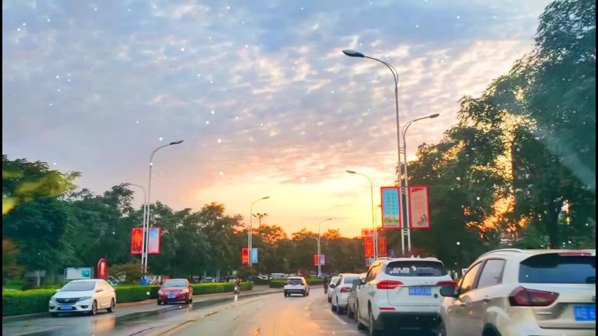 我们要用善于发现生活中的美的眼睛捕捉身边的美景#捕捉身边的美