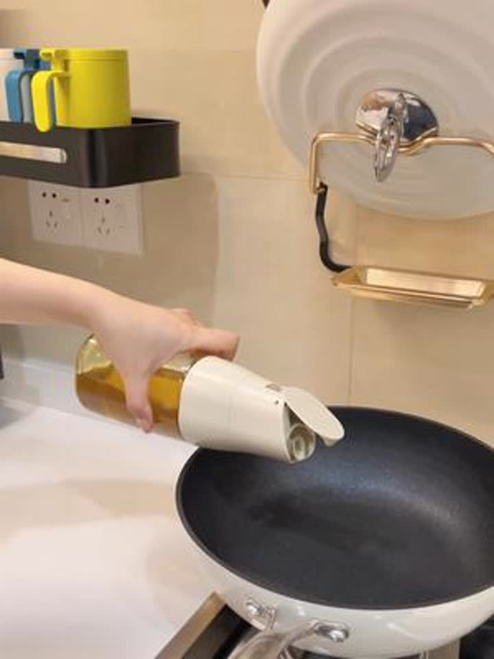 带大家一镜到底看一下我们家的小厨房#厨房好物 #搬新家 #厨房装修