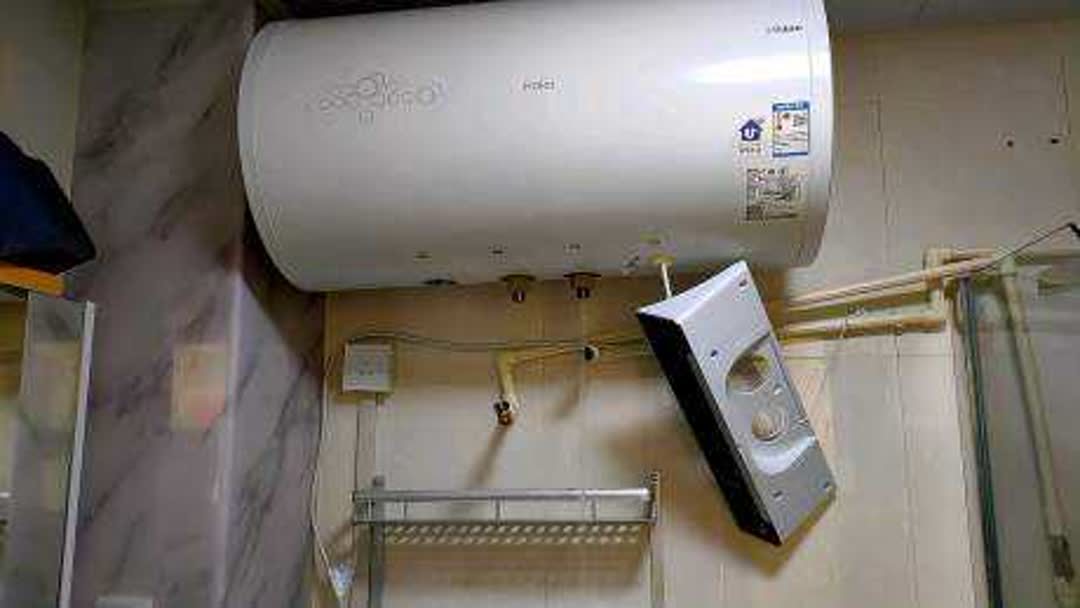 海尔热水器怎么清洗水垢,这款面板怎么拆卸