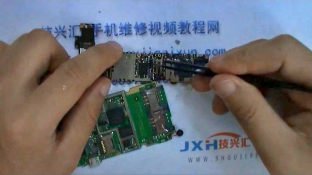 焊接主板小件丨手机维修入门到精通丨手机维修教程
