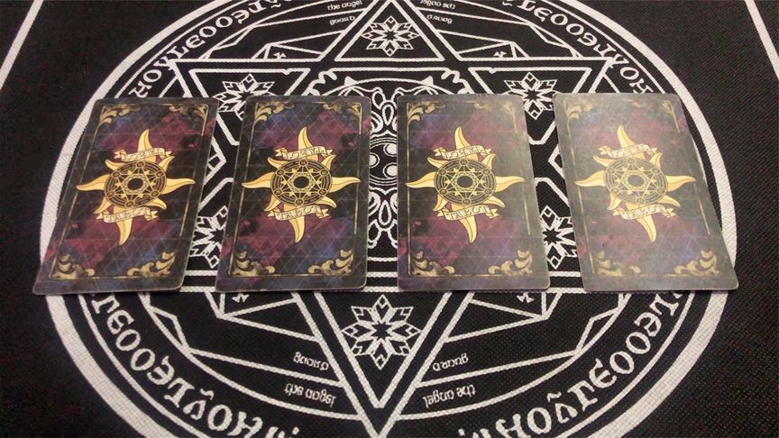 塔罗占卜:心里默念对方的名字,测试你们还有没有复合的机会。