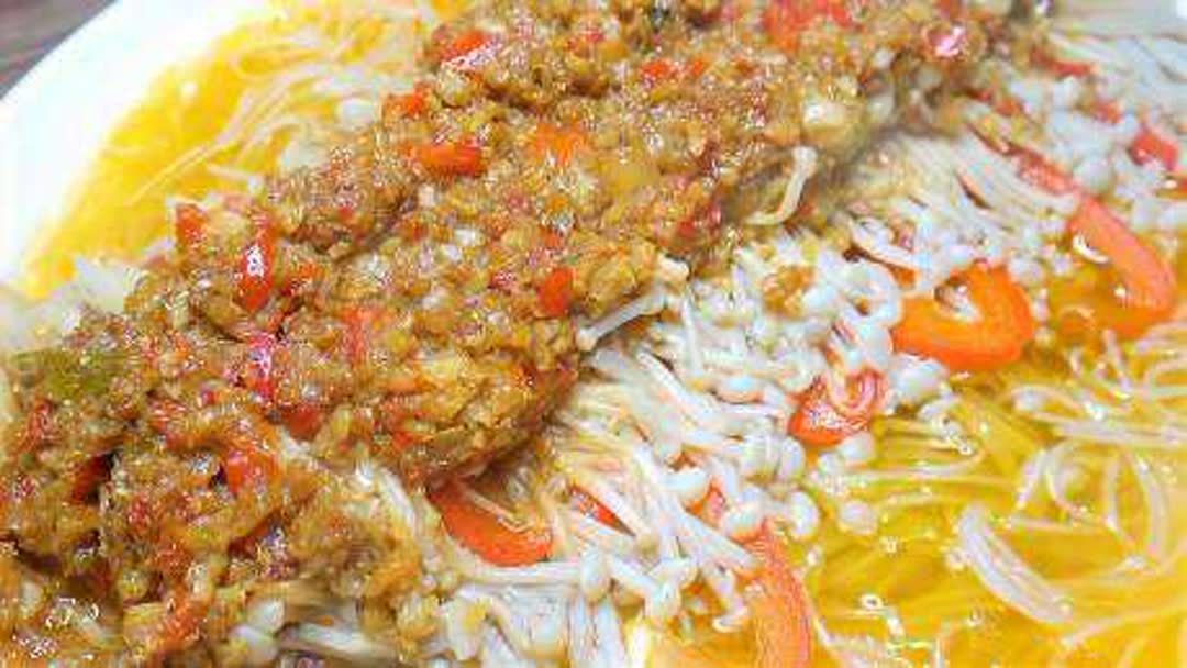 蒜蓉金针菇好吃有诀窍，教你不加盐的做法，开胃下饭，好吃不塞牙