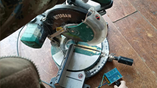 新买了一个四千瓦的大功率调压模块!接上锯铝机试试效果