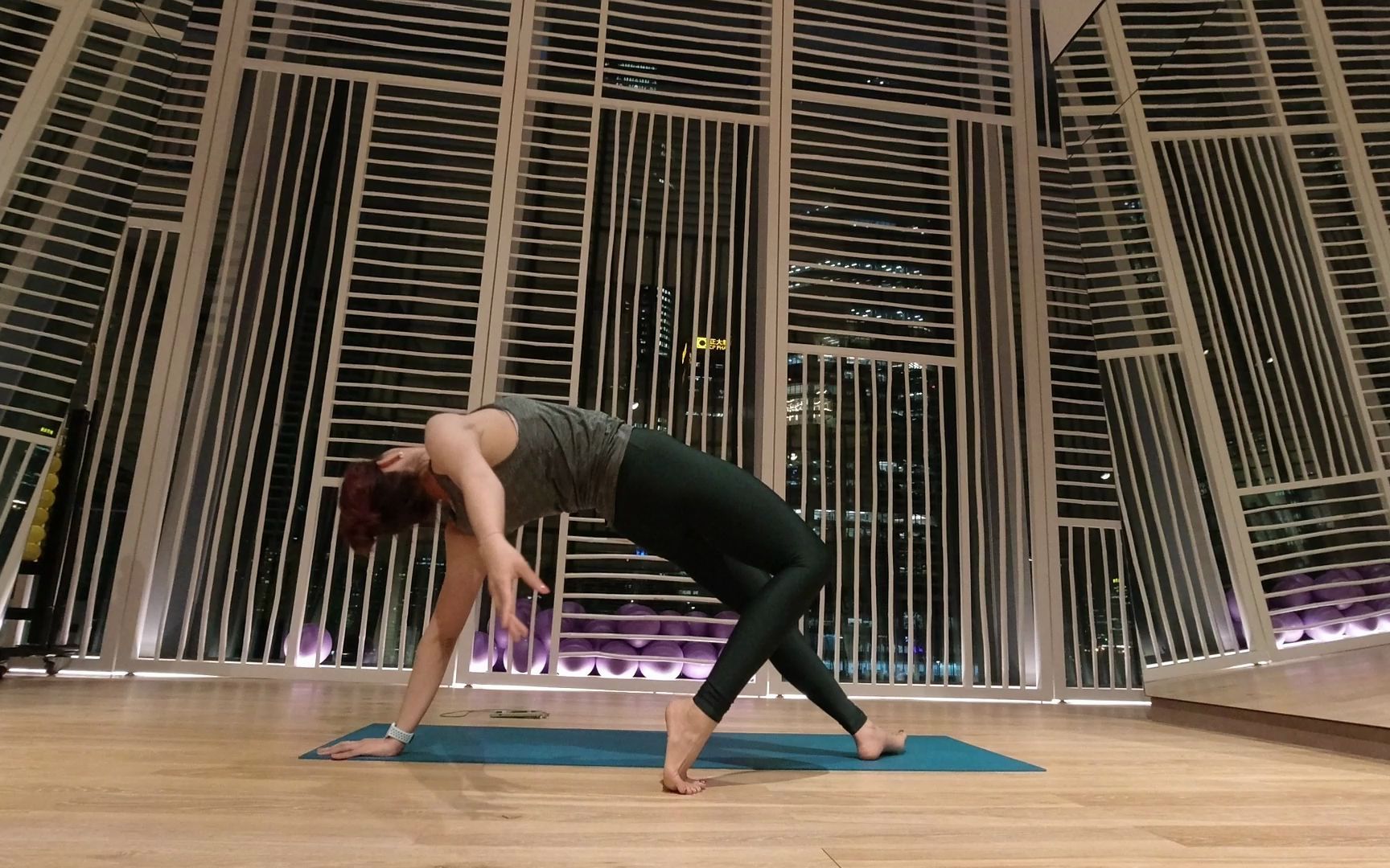 一首歌的时间练瑜伽-内观流-blame