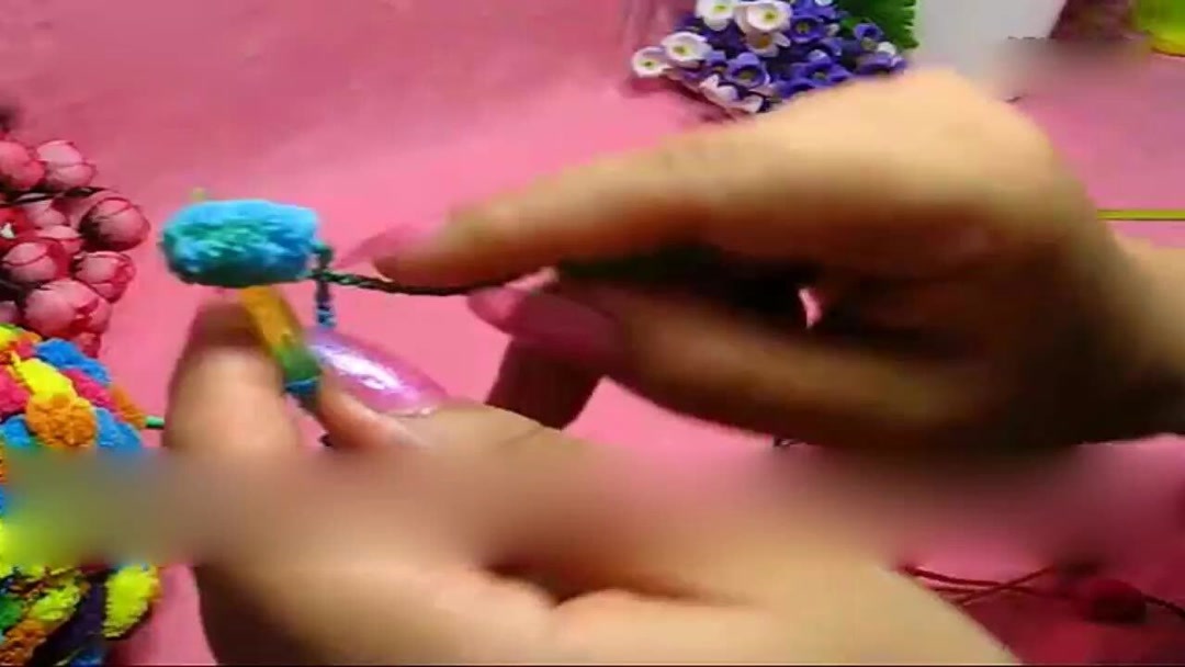 毛线编织教学视频 珍珠线紧密平针 织围巾教程