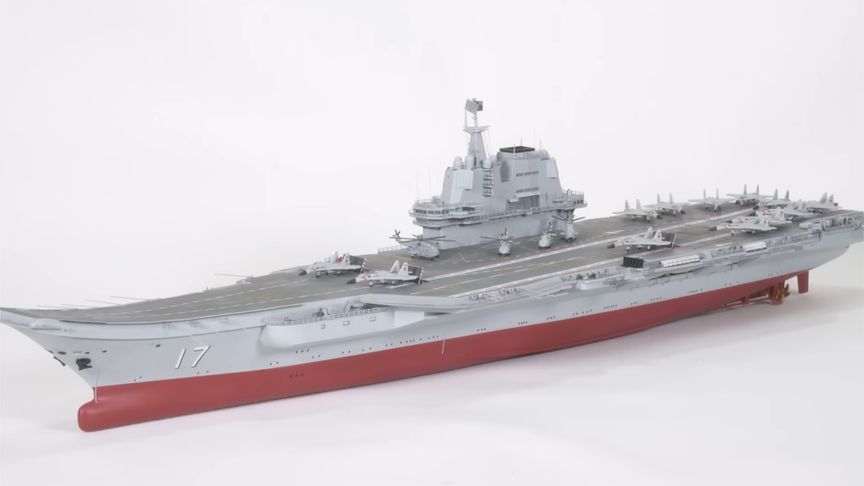 【模型制作】1/700 中国人民解放軍海軍 航空母艦 山東号