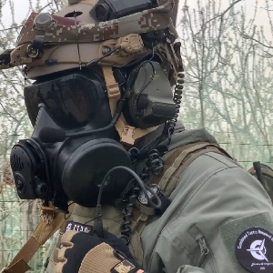 电子设备绝缘体 