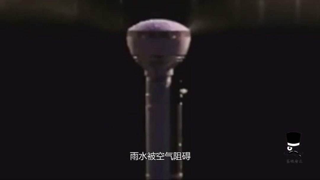 中国小伙脑洞大开,研发“空气伞”外表酷似避雷针,日:靠谱吗