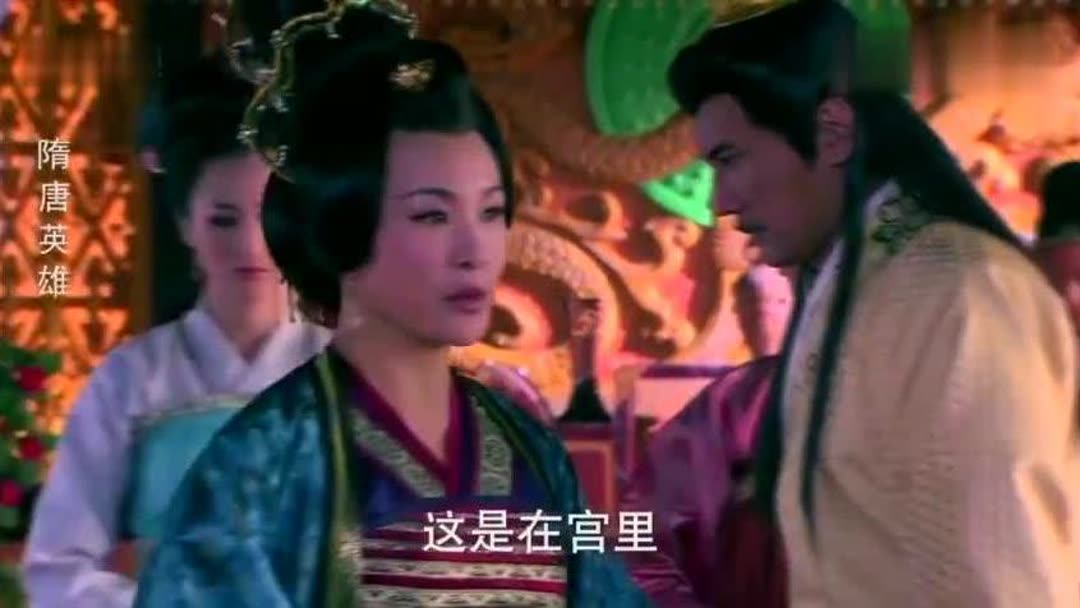 皇家的家法居然是打屁股,皇后让太子的妃子打太子屁股惩戒太子