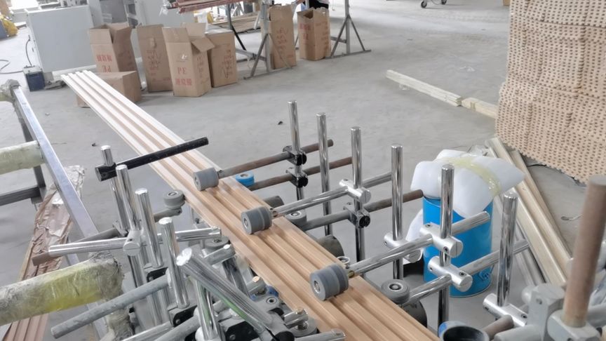 网红实木格栅制作