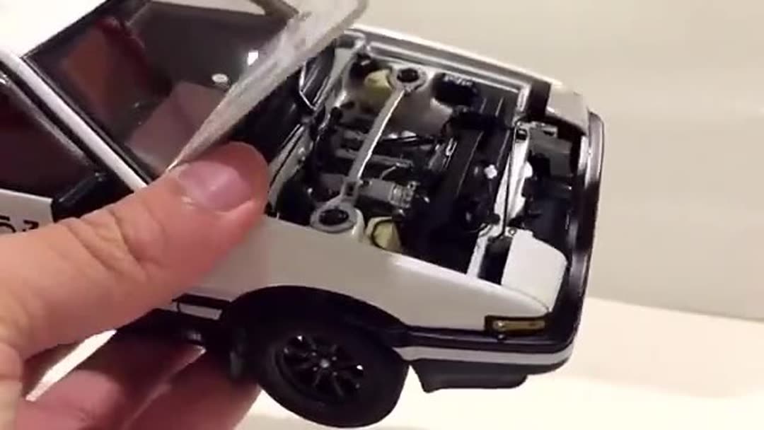 《头文字D》AE86!模型,太逼真了~