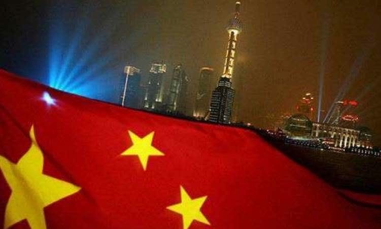 中国为何不愿意当发达国家?英国专家沉思:到底隐藏了多少实力?