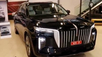 新车到店,实拍2021款红旗E-HS9,国产超豪华SUV,还想库里南吗