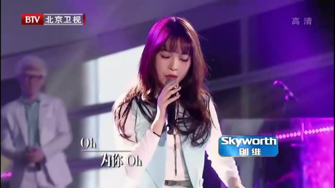 最美和声:美女和杨宗纬合作歌曲《写一首歌》,两人配合的真好