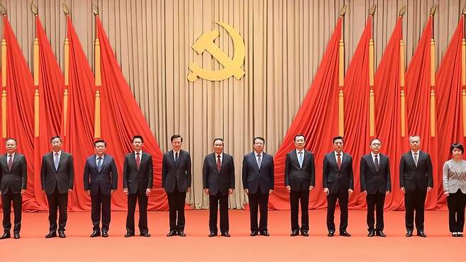 新一届上海市委班子亮相:3位新面孔均为70后!