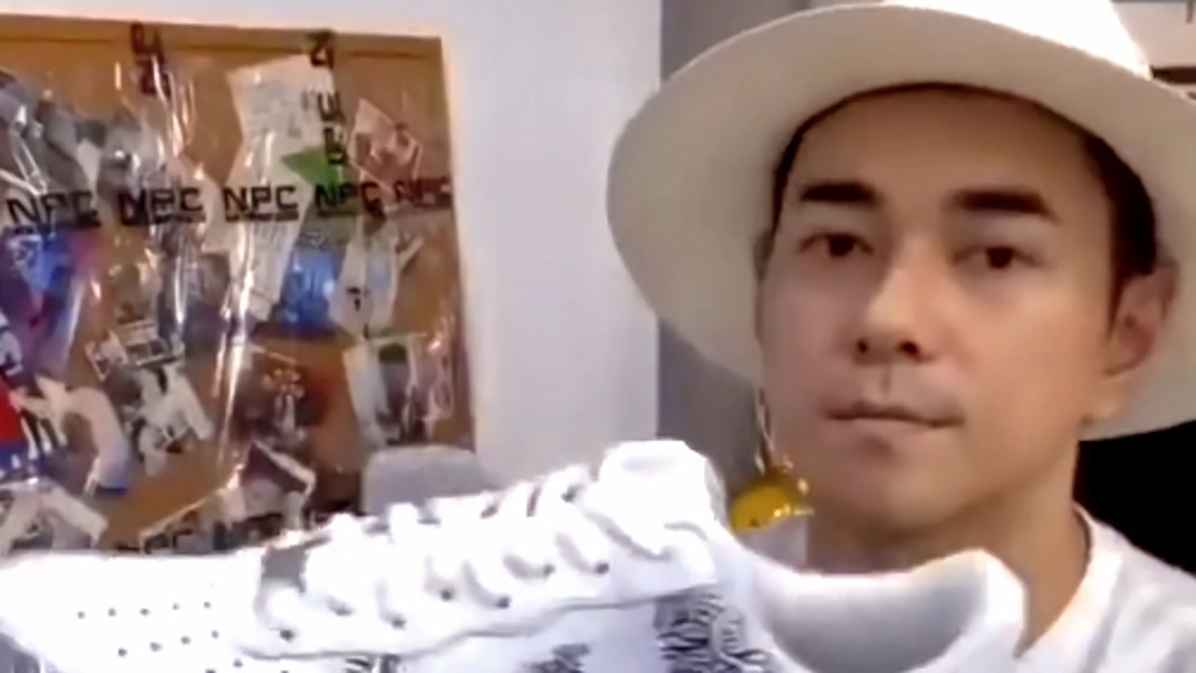 大张伟计算器弹奏音乐,贾乃亮cos沙漠王子,还有夏雨杂技刷盘子转?